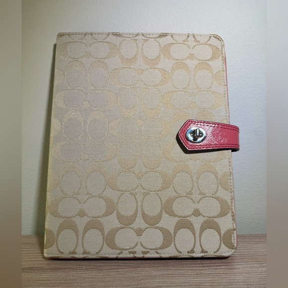 Coach | Tablets & Accessories | Nwot Coach Signature Canvas Tablet Case ...